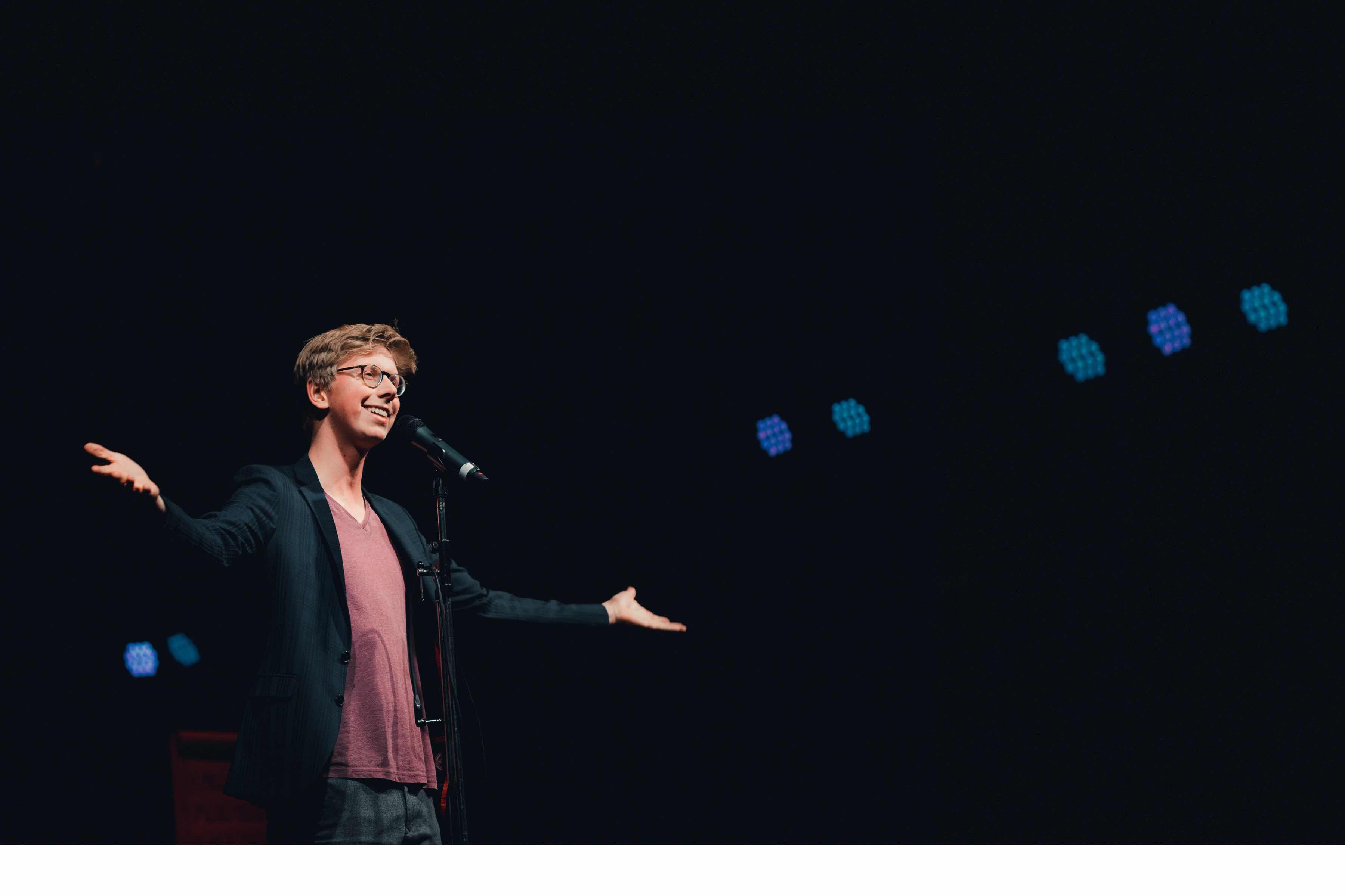 Felix Treder - Comedian, Poetry-Slammer, Moderator.